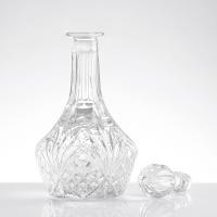 China 375ml 500ml 750ml Clear Round Glass Empty Whiskey Bottles for Beverage Packaging for sale