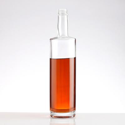 China Transparent Empty 500ml 750ml 1L Gin Whiskey Liquor Brandy Vodka Wine Glass Bottle for sale