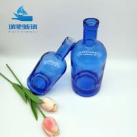 China Customized 100ml 375ml 750ml Glass Gin Whiskey Vodka Bottle for Customer Requirements for sale
