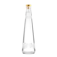 China Industrial Beverage Heavy Glass Tall Round 700ml Cork Whiskey Vodka Bottle with Cork for sale