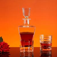 China Industrial Beverage Glass Whiskey Decanter with Wooden Holder Elegant Addition to Bar for sale