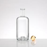 China Aluminum Plastic PP Collar 750ml Whiskey Glass Bottles Produced by Sincere Suppliers for sale