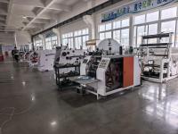 China Bag Sealing And Cutting Machine Kraft Paper Bag Making Machine With 420 To 600 Mm Bag Width And 400 Mesh Ceramic Printing Roller for sale