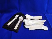 China White Color Natural Mother Of Pearl Caviar Spoon  3.5 Inch And 4.7 Available MOP SPOON in paper sleeve for sale