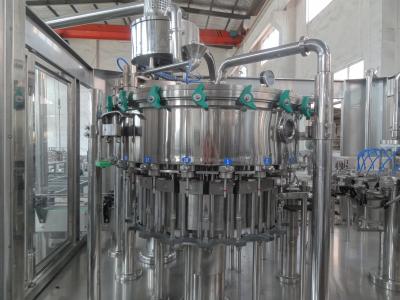 China HDPE PET Plastic Bottle Carbonated Drink Filling Machine 3 in 1 200 - 10000 BPH for sale