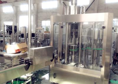 China CE Certificated Beverages Carbonated Drink Filling Machine 3000kg Easy Operation for sale