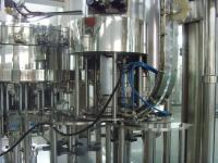 China Automatic Glass Bottle Sparkling Water Carbonated Drink Filling Machine SUS304 Material for sale
