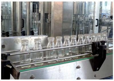 China Professional 6000BPH Glass Bottle Filling Machine , One Year Warranty for sale