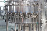 China 4 in 1 Aseptic 500ml PET Bottle Filling Machine With 40 Filling Head for sale