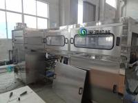 China SS304 5 Gallon Water Filling Machine 20L For Carbonated Drinking PET Bottle for sale