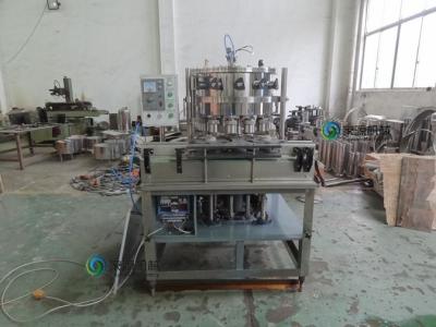 China 3 in 1 Monoblock Beverage Filling Machine 2000bph For Carbonated Drinks for sale