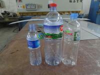 China Flat Bottle OPS Shrink Labeling Machine 2000BPH 1 Year Warranty For Beverage for sale
