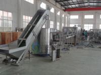 China Automatic Beverage Manufacturing Equipment / Square PET Bottle Unscrambler for sale