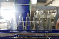 China Glass Bottle Carbonated Soft Drink Rinsing Filling Machines 2000ml Production Line for sale
