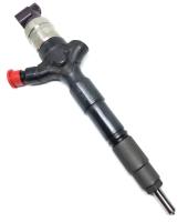 China Denso Diesel Injector 23670-0L050 Common Rail Injector for Toyota Engine 095000-8290 for sale