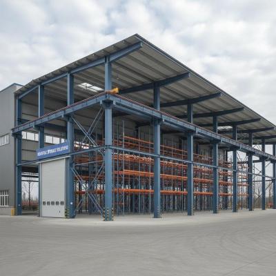 China Painted Steel Structure Warehouse Featuring Hot Rolled Steel Forming and Tie Beam Styles Round Pipe or Square Tube for Industrial Storage for sale