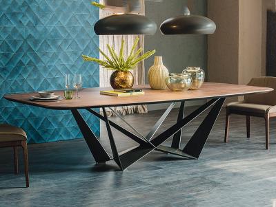 China Elegant Craft Industrial Wood Dining Tables 750mm Hight  Rectangle Timeless for sale