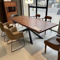 China Custom Nordic Wooden Dining Table and Chairs Walnut Restaurant Dinner Table and Chairs Set Kitchen Furniture for sale