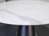 China Modern High-End Dining Table with Marble Top Chair Metal Base Home Furniture High-End Design for Dining for sale
