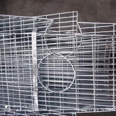 China Silver Special Shaped Steel Metal Grating Customized for sale