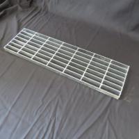 China Hot Dip Galvanized Carbon Steel Grate Stair Treads Type T1 25x5mm for sale