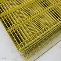 China Alkali Resistant Plastic Steel Grating Panels for Pigeon Cage Floor Fencing Yellow Green for sale