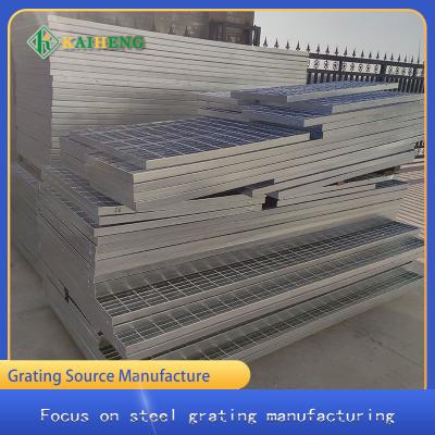 China Corrosion Resistant Bearing Galvanized Steel Metal Grating for Platform for sale