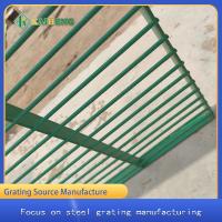 China Green Plastic Impregnated Metal Grid Floor Catwalk 100x200 for sale