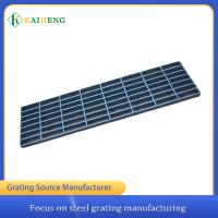 China Welded Steel Grate Stair Treads 30mm Bearing Bars Pitch for Industrial Ladder Steps for sale