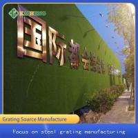 China Artificial Grass Privacy Fence 3cm Height PP Environmental Protection Enclosure for Construction Site for sale