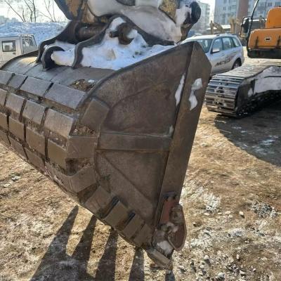 China Yellow Hyundai 305 Used Excavator Digger 198kw 1900rpm Second Hand Construction Machine for sale