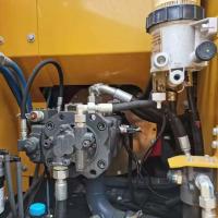 China Heavy Duty Used XCMG XE135 Hydraulic Excavator Machine With Crawler Track for sale