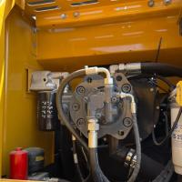 China Yellow Color 1950rpm Used XCMG Excavator XCMG215 Mini Crawler Digger 21450kg for sale