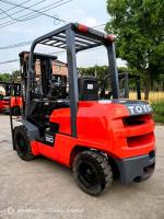 China Used Toyota 30 Compact Forklift with 3000kg Load Capacity 3m Max Lift Height and 2210mm Turning Radius for sale