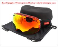 China Luxury Magnetic Snow Goggles Lightweight  High Density Ventilated Face Foam for sale