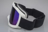 China Spherical Design Ski Goggles Anti Slip Strap High Toughness Frame UV Protection for sale