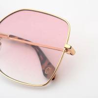 China Custom Ladies Stylish Lifestyle Sunglasses Women Pentagon Shaped Metal Sunglasses for sale