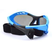 China Durable Watersports Sunglasses Polycarbonate Lens Material Mega Ventilation for sale