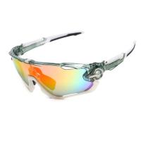 China Beatutiful Polarized Sunglasses Windproof  With Comfortable Adjustable Nose Pad for sale