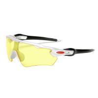 China Dustproof Polarized Running Sunglasses High Impact Resistant For Cycling / Hiking for sale