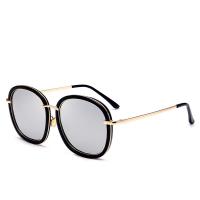 China Ladies Fashion Sunglasses High Temperature Resistance For Travelling / Decoration for sale