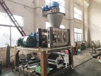 China Powerful  instant tea powder 5.5-22kw Power 500-2000kg Weight for Precision Grinding for sale
