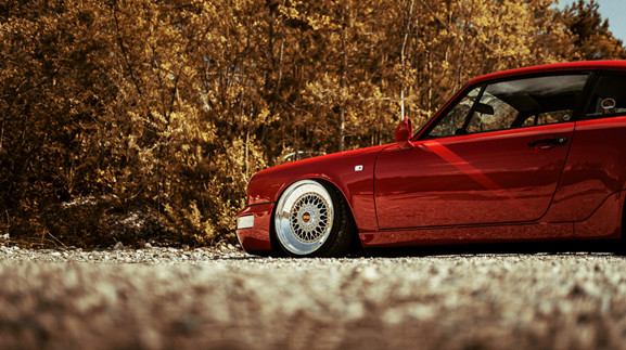 Red Porsche BBS wheels -brwheel