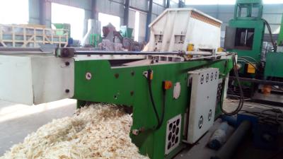China Wood shaving machine for animal bedding,Hydraulic type,High quality,automatic working for sale