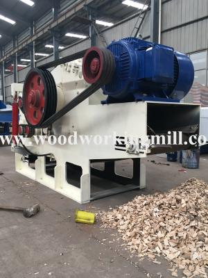 China wood chipper crush wood log directly  and easily high quality and easy operation for sale