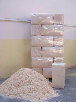 China Auto-baler machine,Made in China at factory price for sale