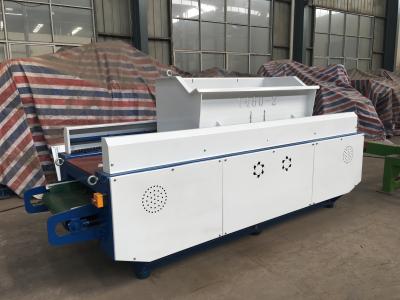 China Wood shaving machine for animal bedding market,easy operation for sale