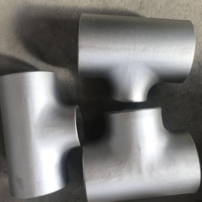 China Nickel Alloy Steel Pipe Fittings Equal Tee UNS N08825 ASMEB16.9 for sale