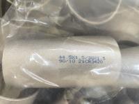 China Alloy Steel Pipe Fittings EQUAL TEE  2
