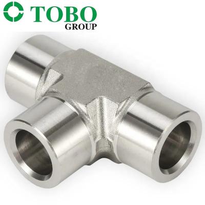 China 2023 latest alloy steel forged pipe fittings, stainless steel threaded socket welding etc tee for sale